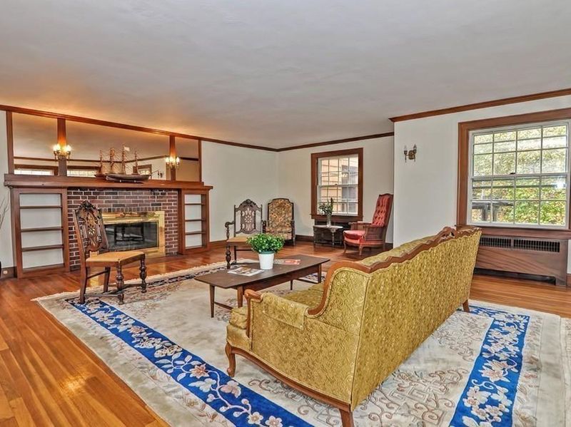 184 Lawrence Rd Medford MA 02155 ListReports