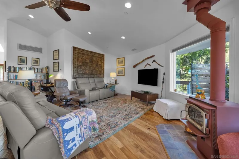 4667 Luneta Drive, Julian, CA 92036 | ListReports