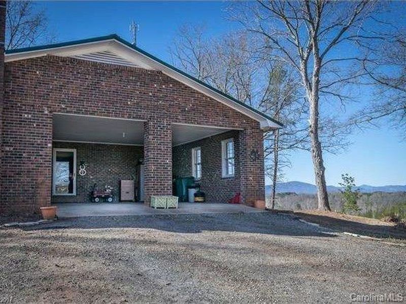 2356 Pea Ridge Road, Mill Spring, NC 28756 | ListReports