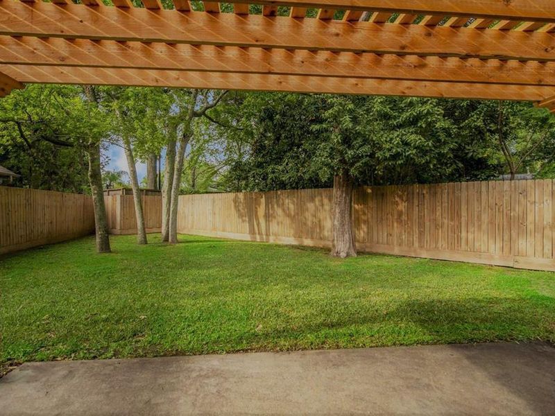 8814 Westview Drive, Houston, TX 77055 | ListReports