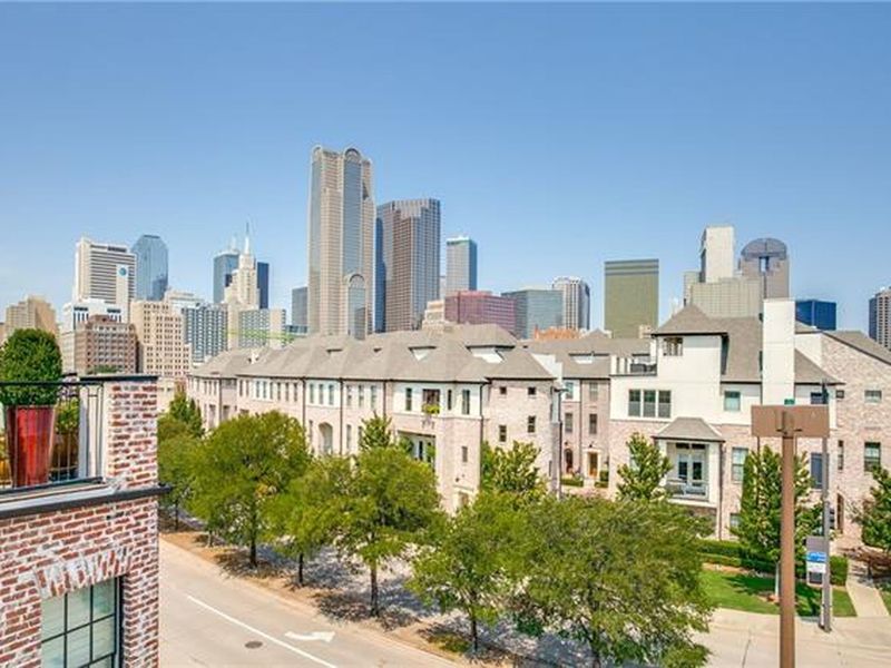 511 South Cesar Chavez Boulevard, Dallas, TX 75201 | ListReports