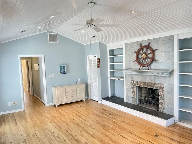 113 E Pittsburgh, Wildwood Crest, NJ, 08260 | ListReports