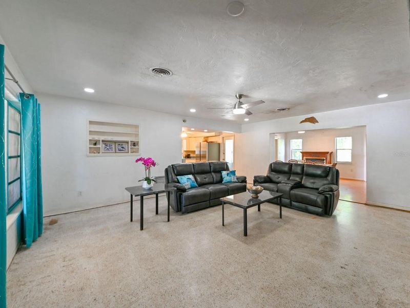 15805 1st E Street, Redington Beach, FL, 33708 | ListReports