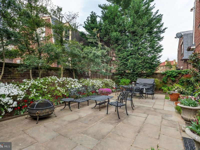 2208 Kalorama Road Nw, Washington, DC, 20008 | ListReports