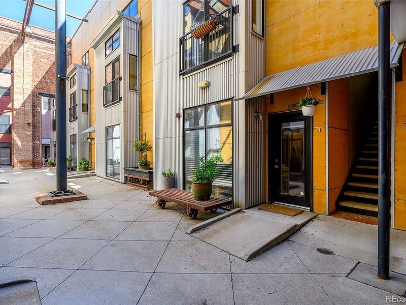 3225 Blake Street Unit 4, Denver, CO 80205 | ListReports