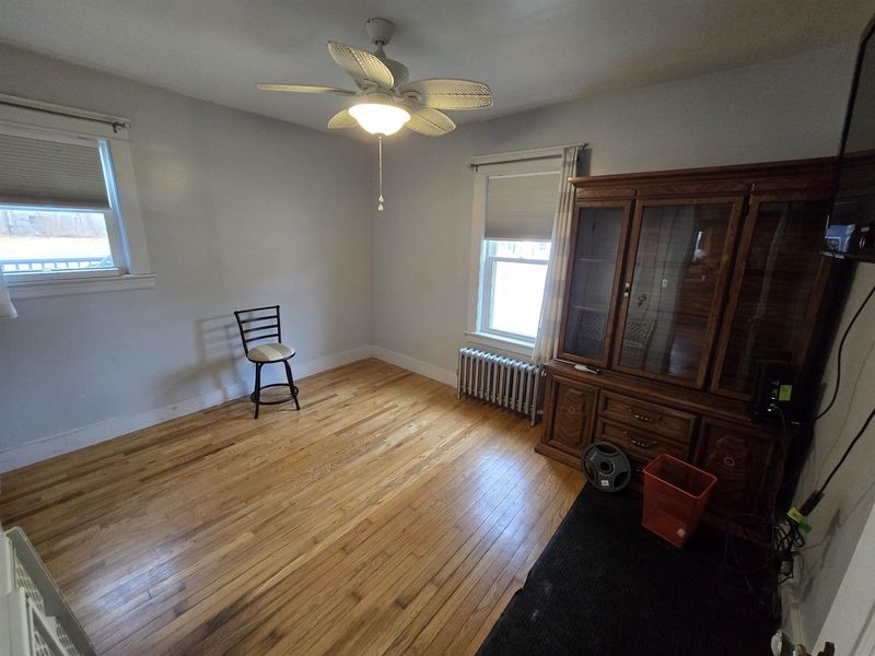 424 Portland Street, Rochester, NH, 03867 | ListReports