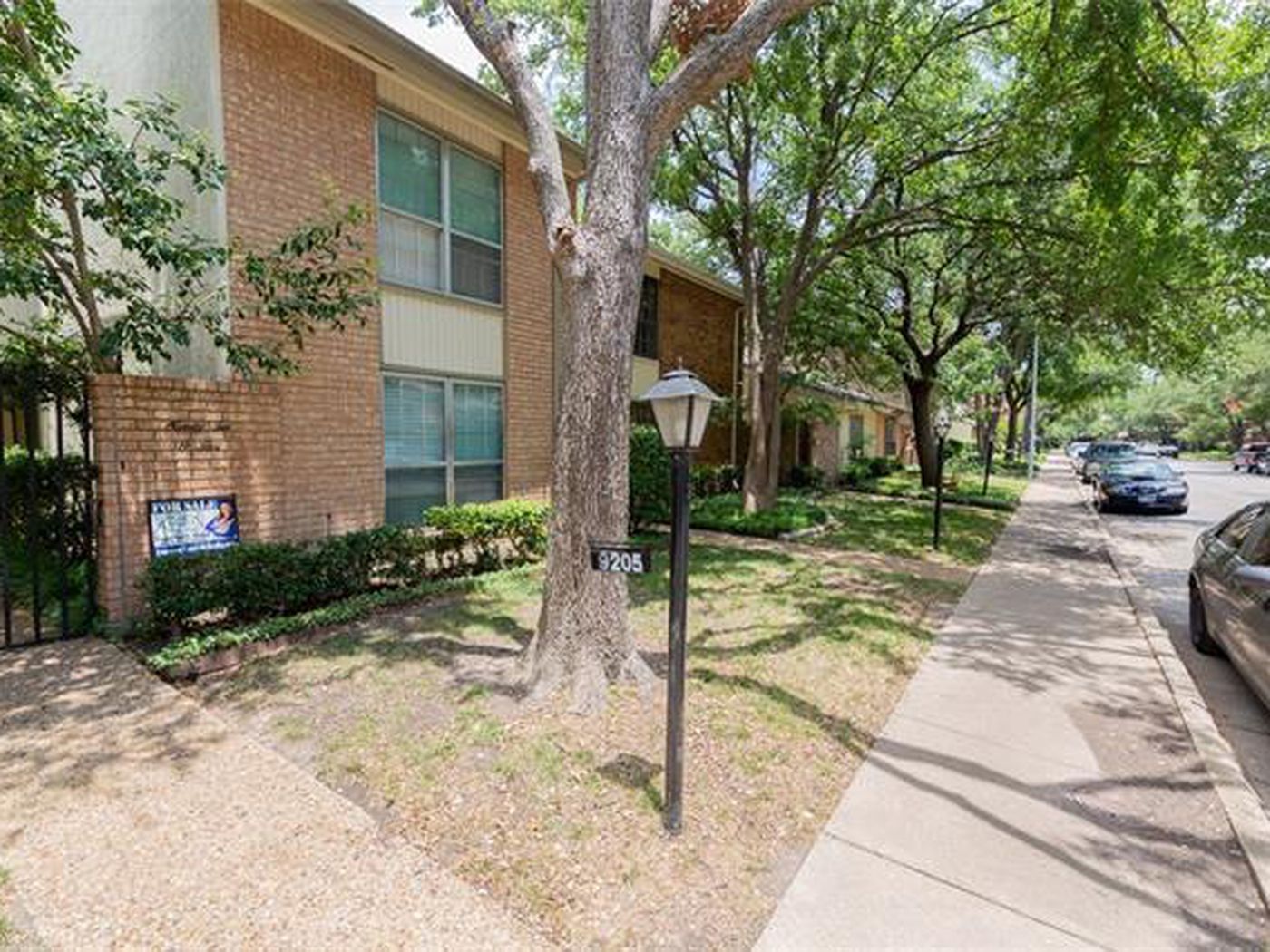 ListReports | Download Open House Flyer